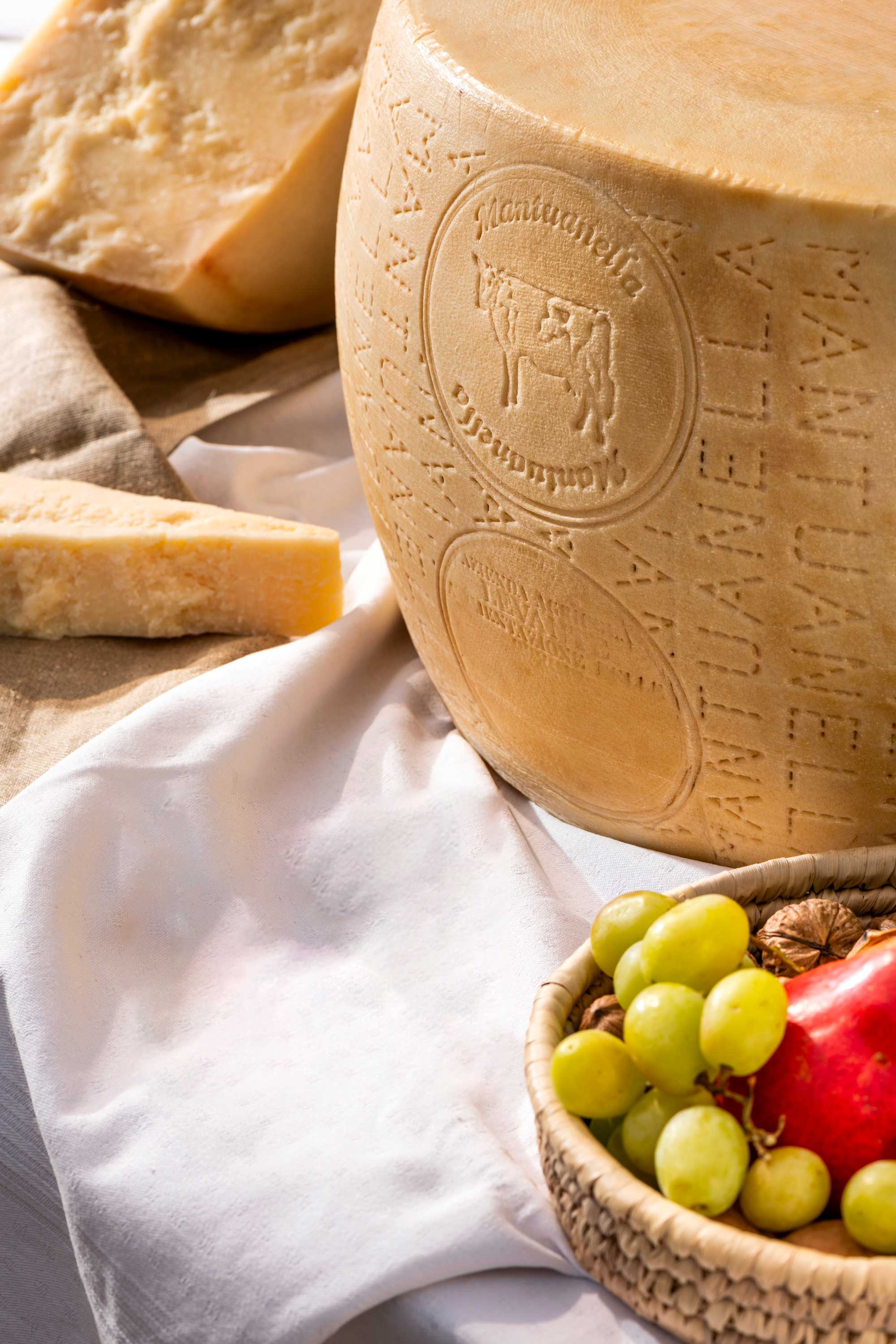 Formaggio italiano di alta qualità a Km0 in provincia di Mantova ...